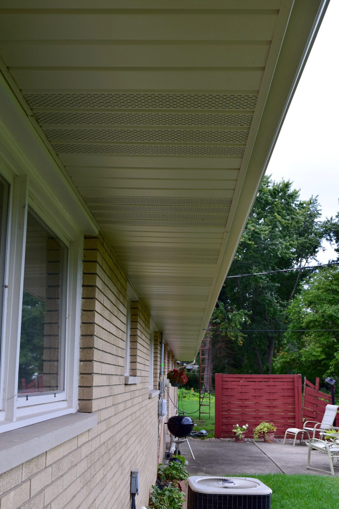 Soffit & Fascia - Wicker - Dennison Roofing & Gutter Toppers